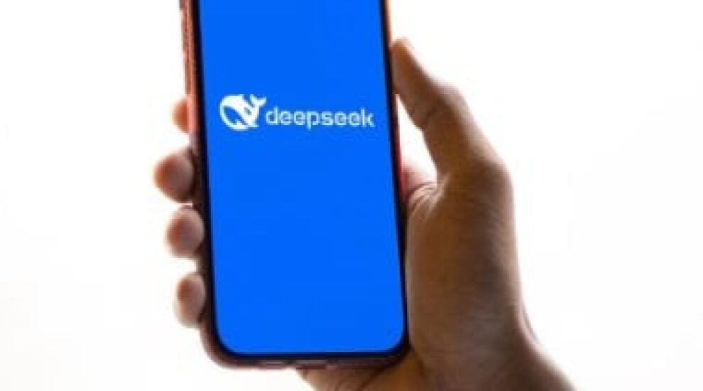 deepseek | من افضل التطبيقات لتحقيق الدخل 2025 - موقع نستفيد